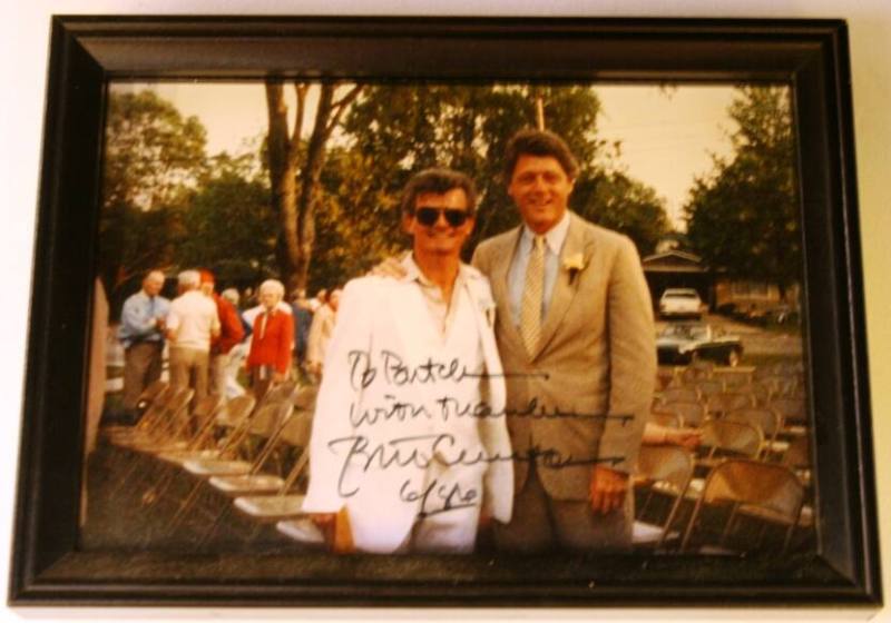 Photograph, Bill Clinton and Butch Stone – Works – eMuseum